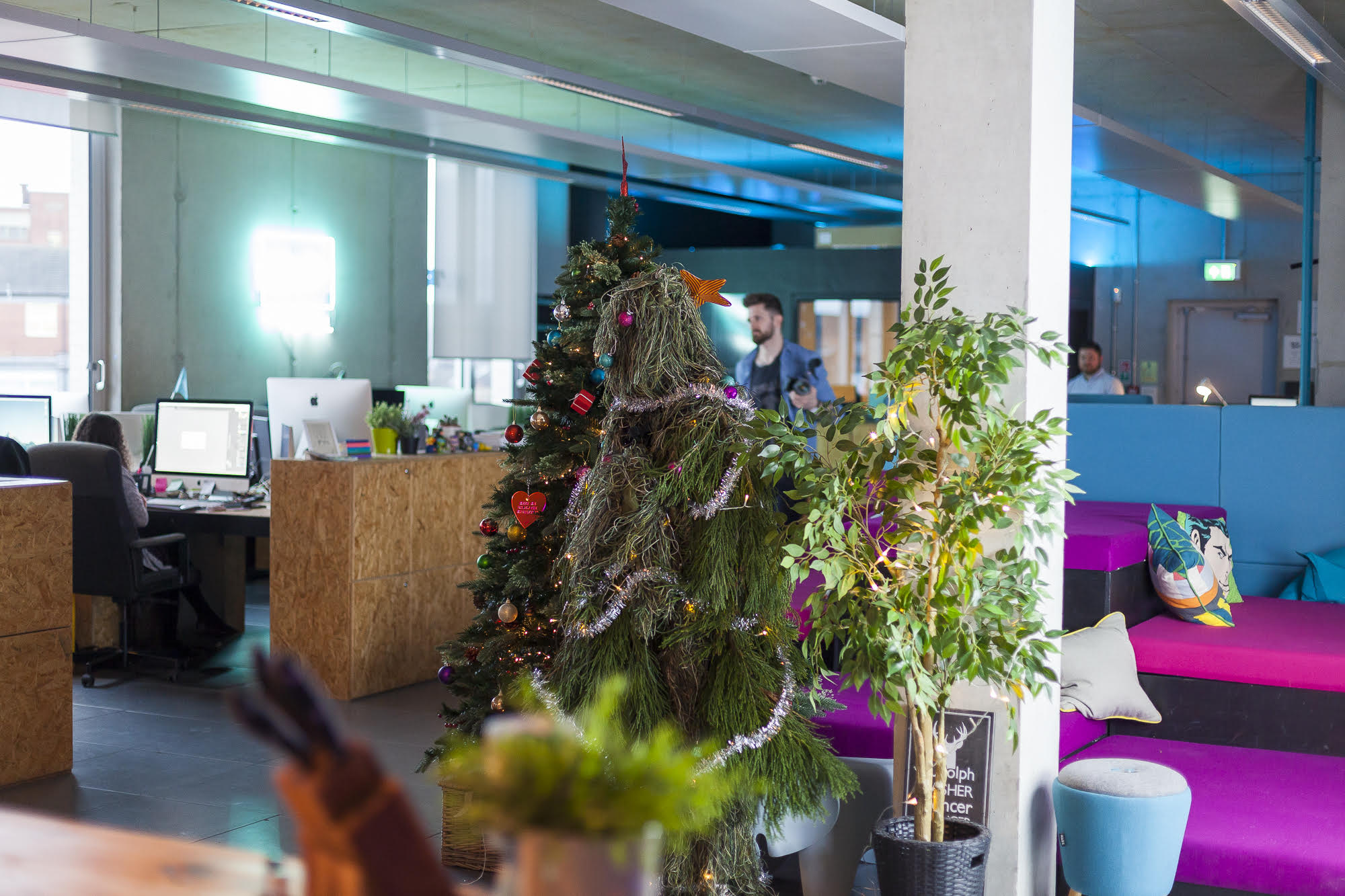 Christmas Tree Ghillie Suit Prank Madebrave